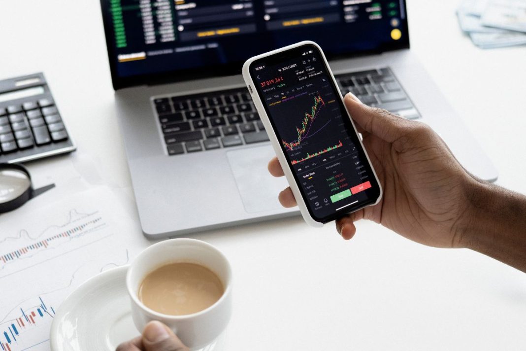 Trading : procès ouvert contre 33 responsables de sociétés dont Awaga ...