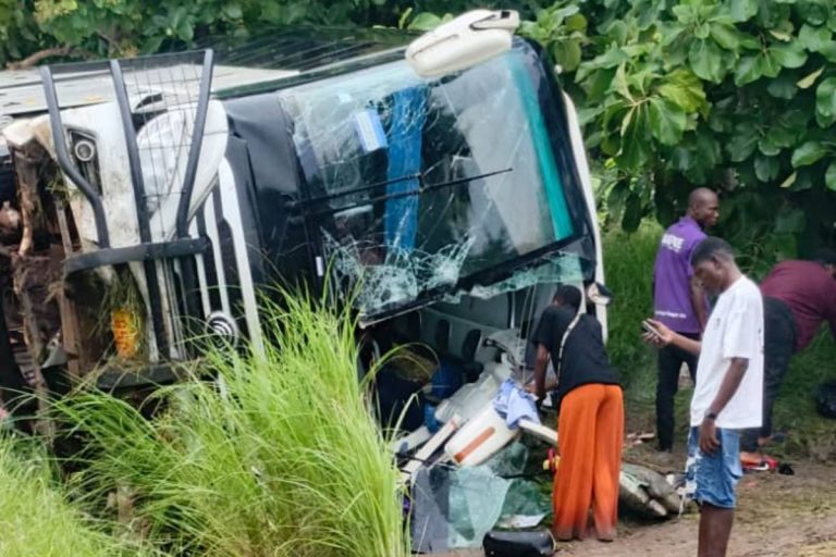 Togo : encore un accident du bus Nagode ce vendredi - Togo Daily News